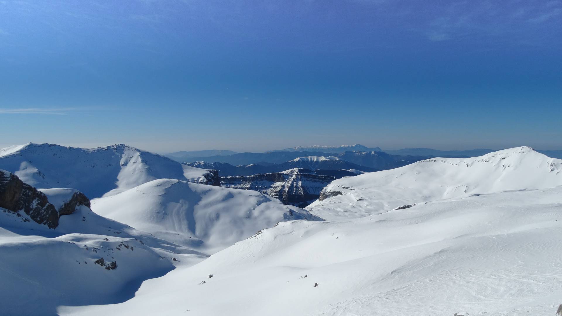 The Pyrenees in Winter - Gite Colombe des Bois